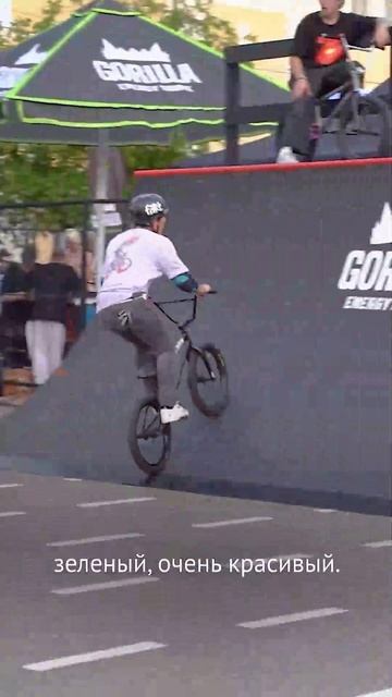 Амбассадор Кардо из Гамбии