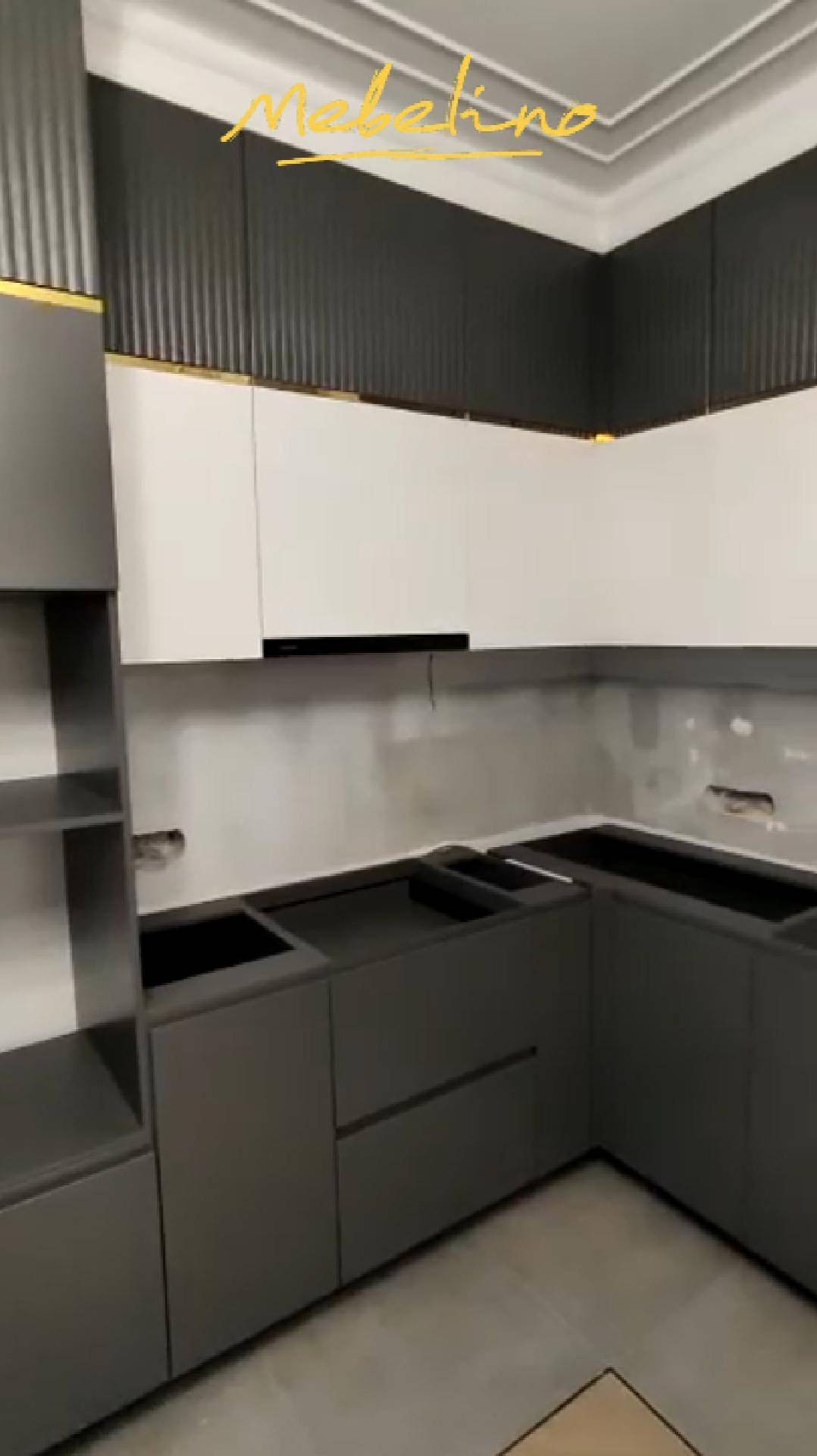 Угловая кухня из МДФ Эмали