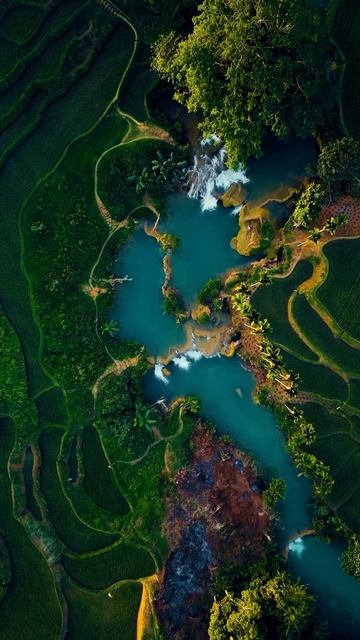 Водопад Уикакура, деревня Тема Тана, остров Сумба, Индонезия