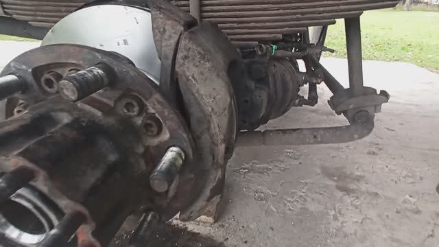 Дымят тормоза. В чем причина?