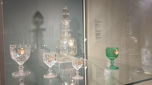 ЕМИИ. "Отражения веков". Русское художественное стекло 18-начало 20 вв.