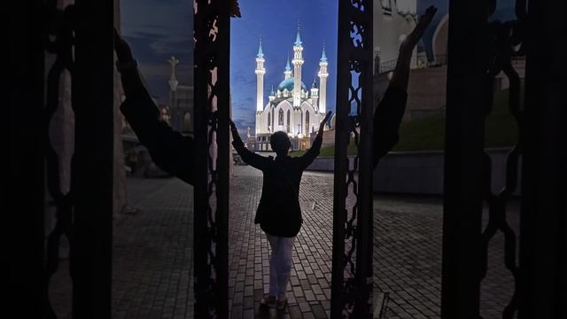 Песня на стихи Корельской Светланы " Верь в себя"