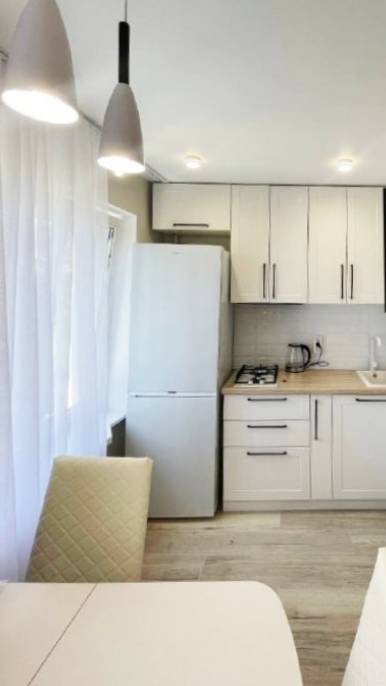 Цена квартиры в Геленджике 8.7 млн.р. Однокомнатная на ул.Кирова, между ул.Островского и Херсонской.