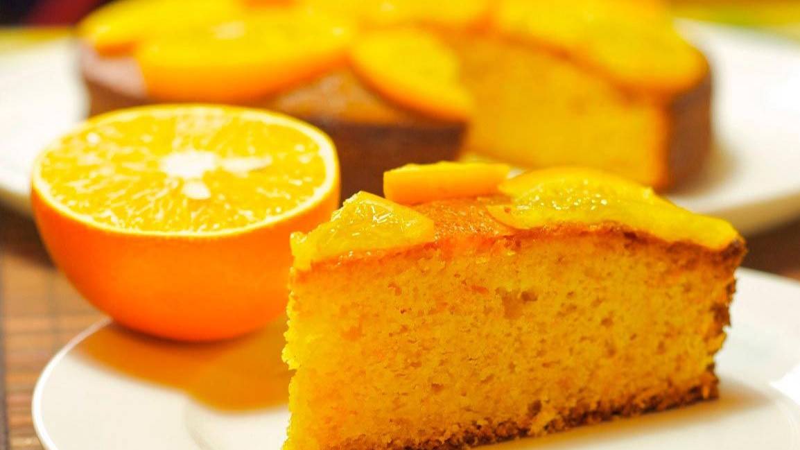 Брауни с апельсином и кабачками