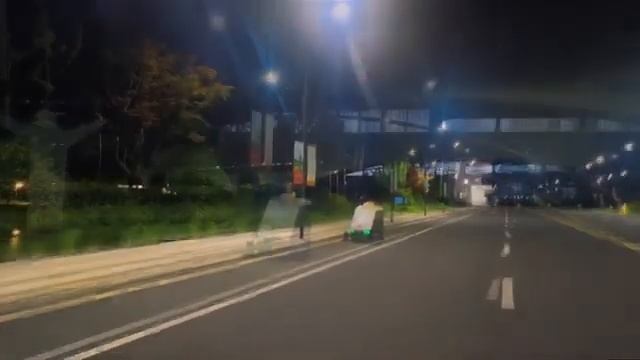 Kokobots S977 - промышленная подметальная машина робот-пылесос. Уборка в темное время суток