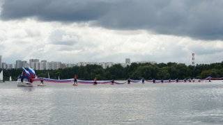 Росводресурсы приняли участие во флешмобе в честь Дня флага России