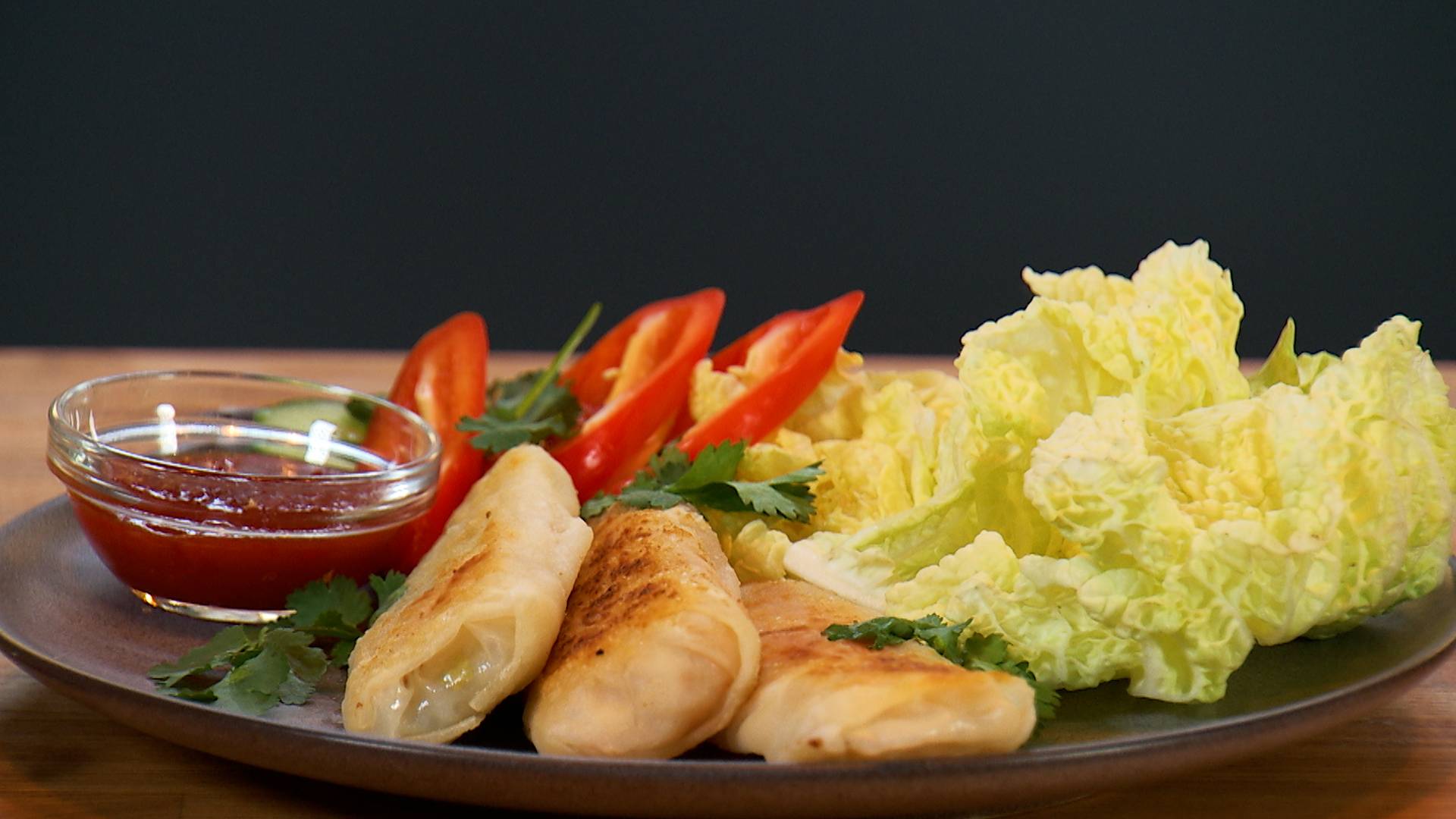 Мясной рулет с сухофруктами. Спринг-роллы с креветками | Наедине с Мосиным /13