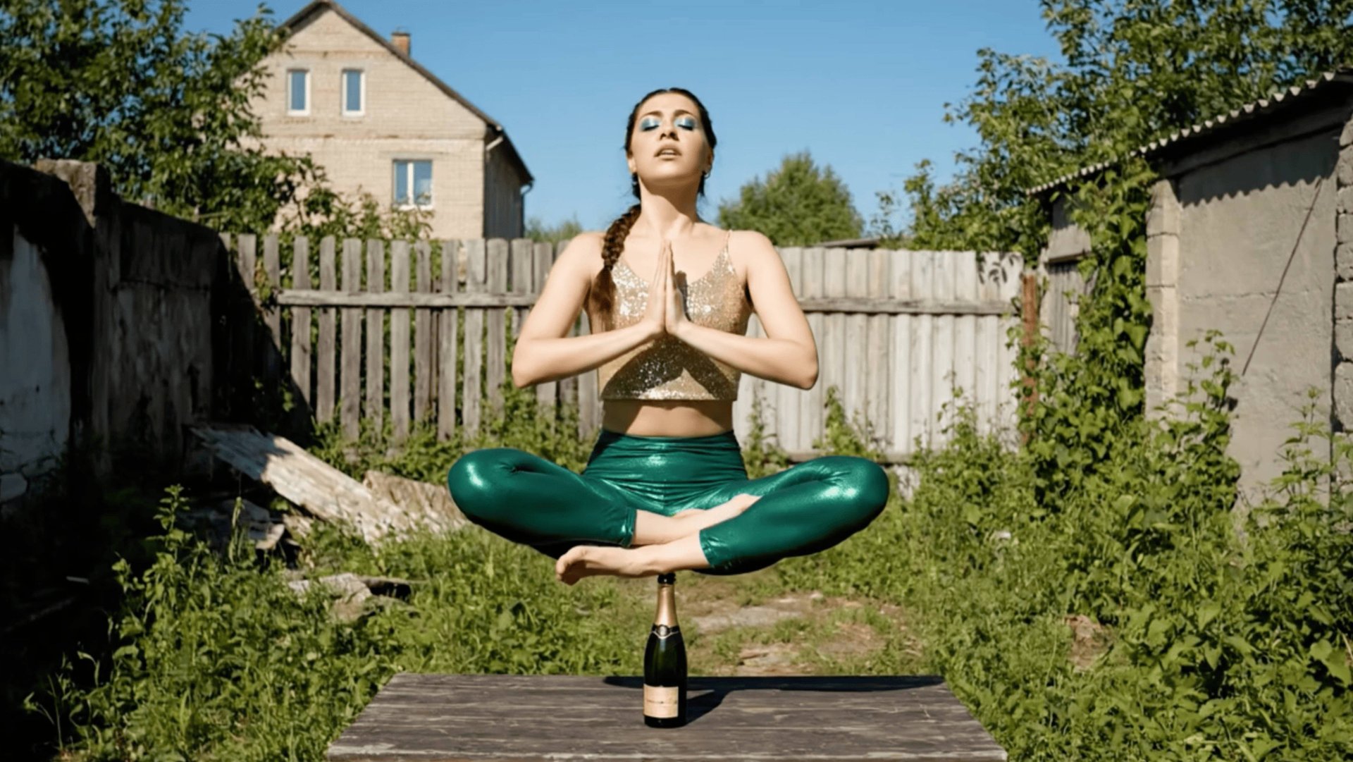 Лайкни меня — Ленинград курильщика от Расчленинграда!