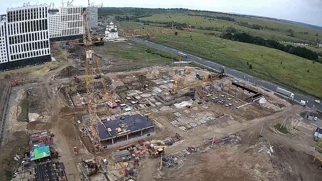 Строительство школы в Лугометрии