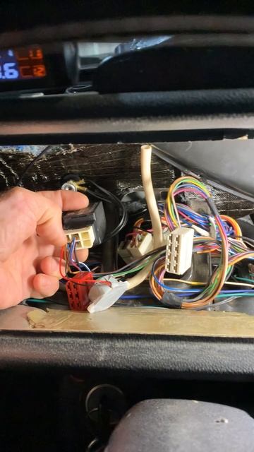 Установка звукового повторителя указателя поворотов на ВАЗ-1207