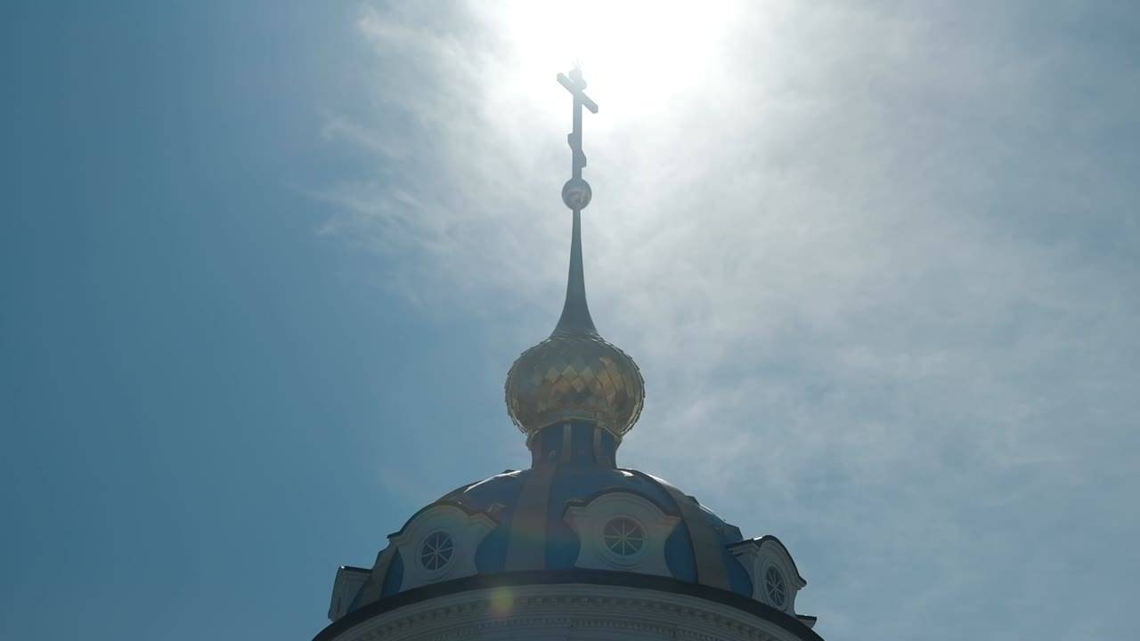 Великая заступница сплачивает и вдохновляет людей