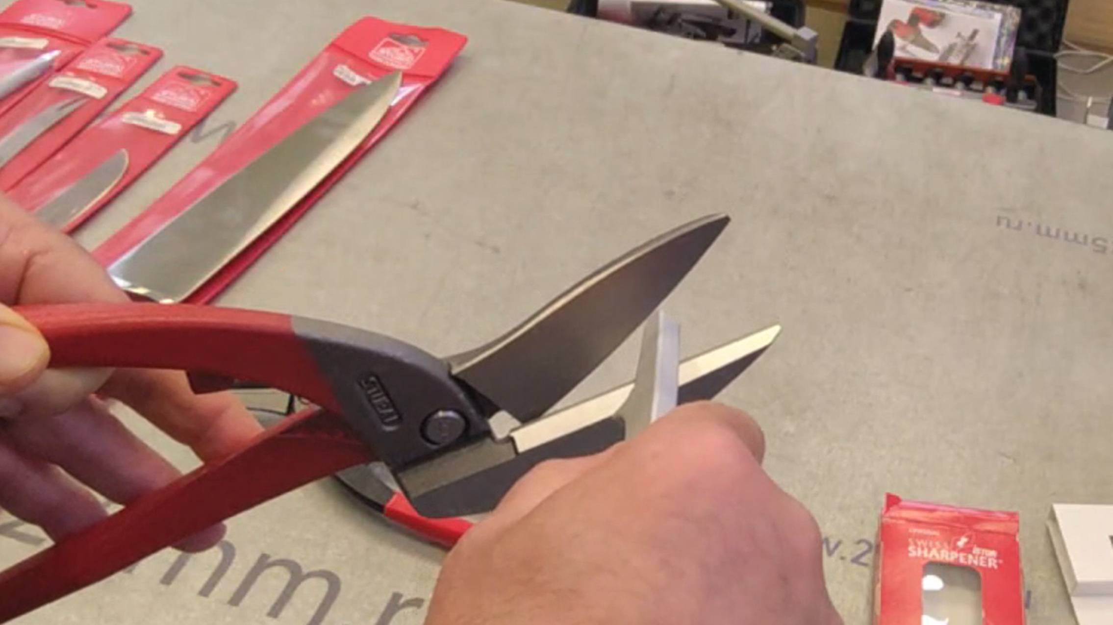 Точилка STUBAI (Австрия) 799814 для правки лезвий ножей, ножниц, кос