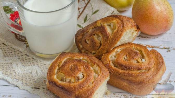 Груша, корица и нежность - секрет идеальной булочки к чаю. БУЛОЧКИ С ГРУШЕЙ И КОРИЦЕЙ