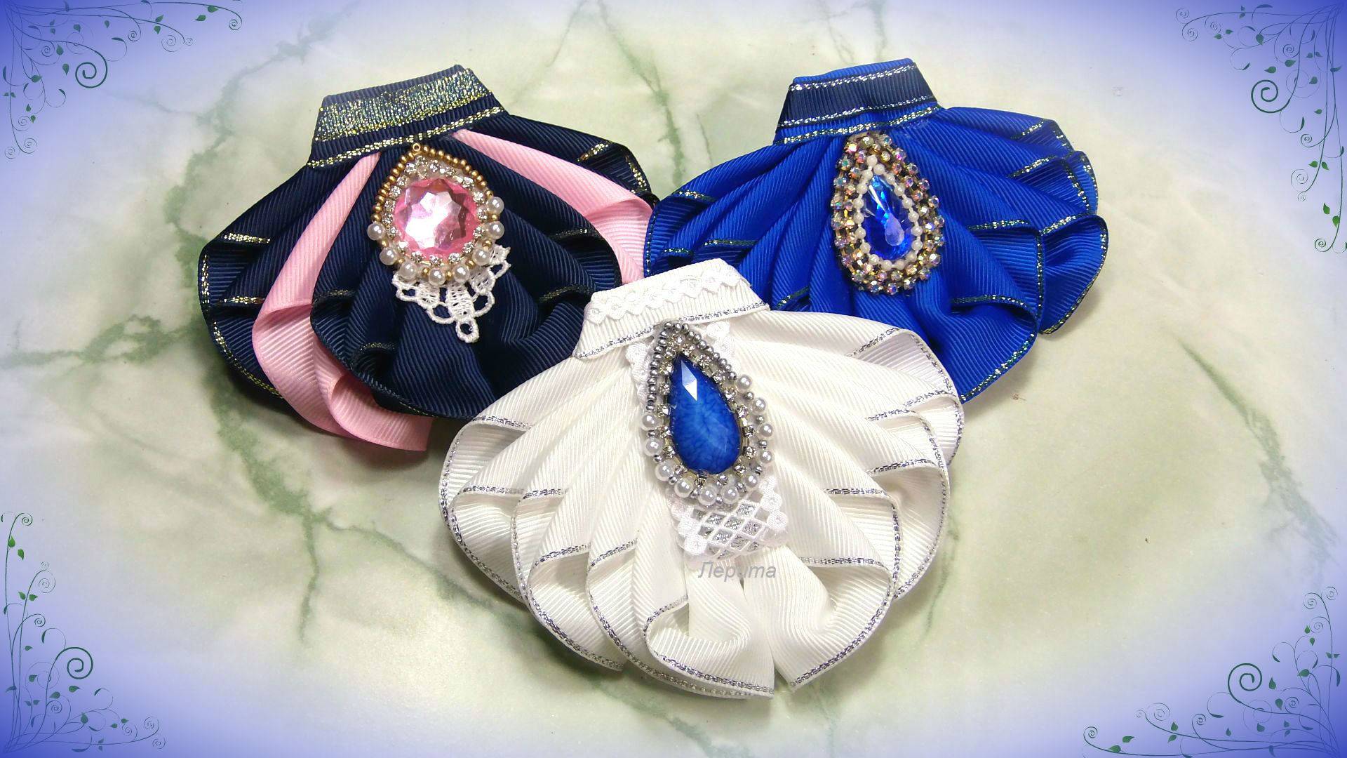 Галстук, брошь-жабо  из 1 метра репсовой ленты. Галстук-брошь в школу своими руками из лент