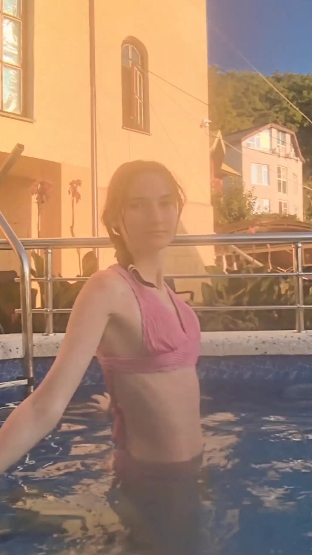 Потянуло на ролики с переходами 😄 #юлияuy #тренд #переход #бассейн #блогер #рек #blogger #trending