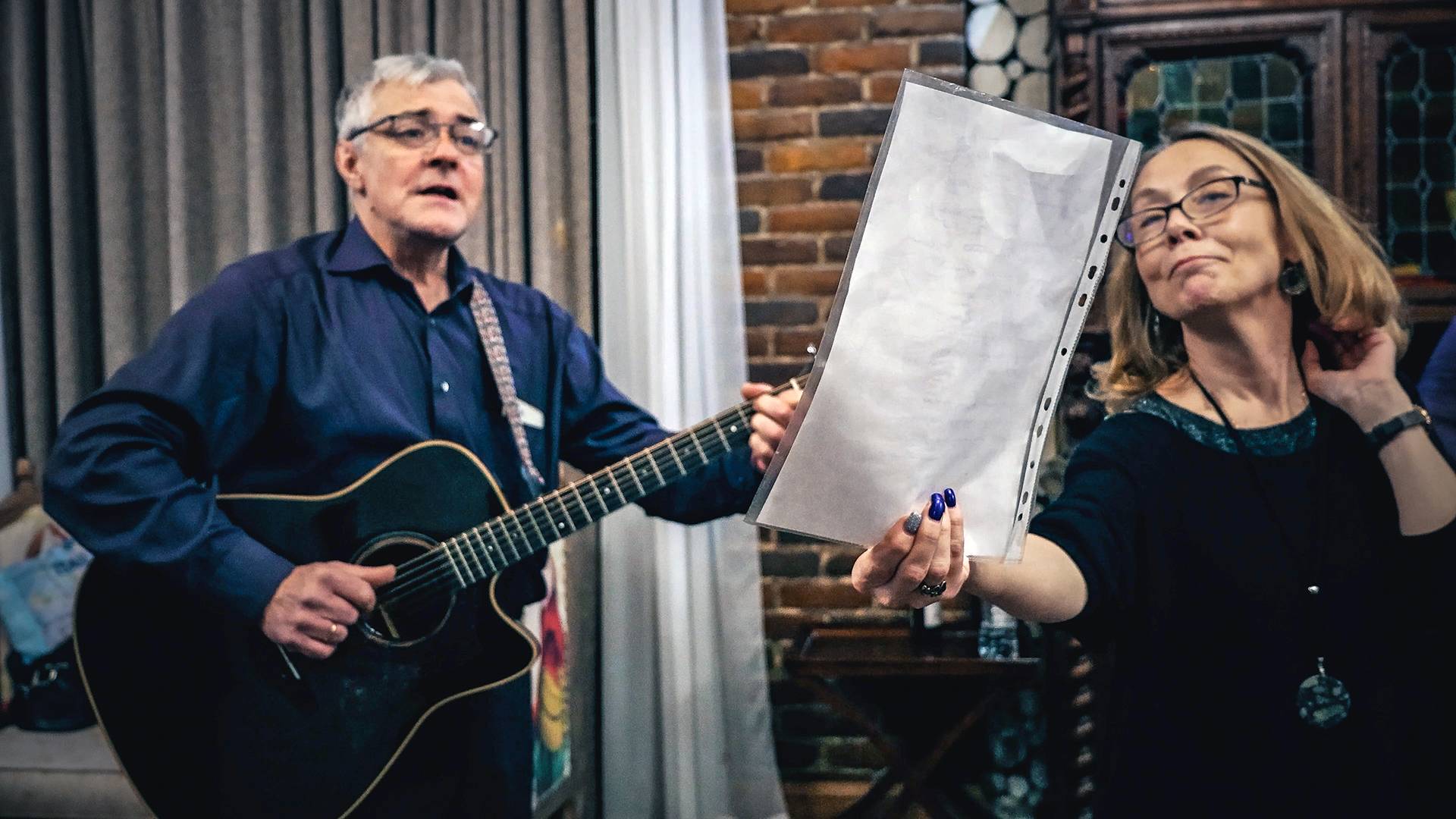 Ах, Валера (Алиса)