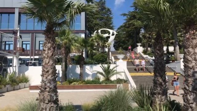 Пляж Ривьера в Сочи 2025. Морской порт в Сочи