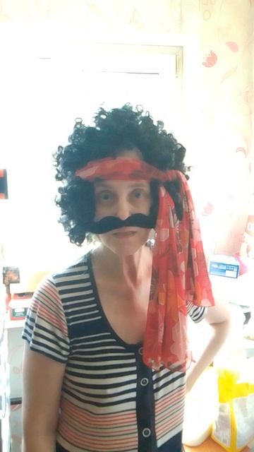 пират. деньги на бочку и никаких гвоздей!