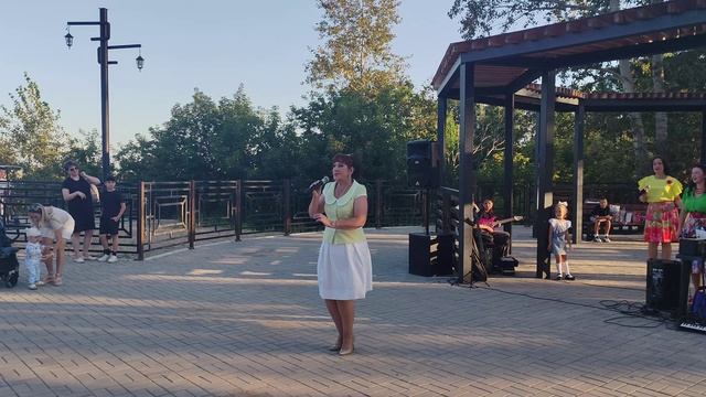 ⭐Песня "Володенька", исполняет группа "Девчата"