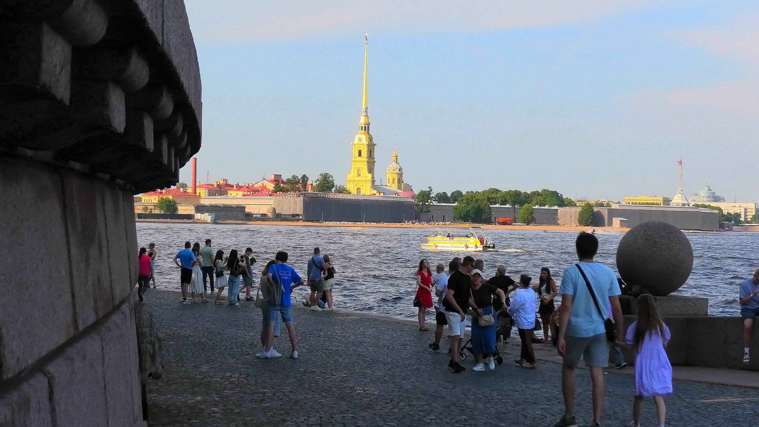 Притяжение Невы