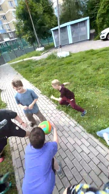 Летний интенсив 2025 - Вышибалы