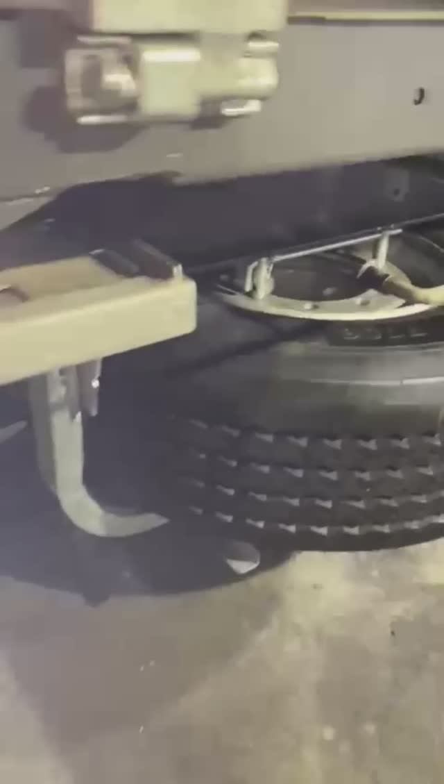 Корзина запаски MT900083Z SCHMITZ установка