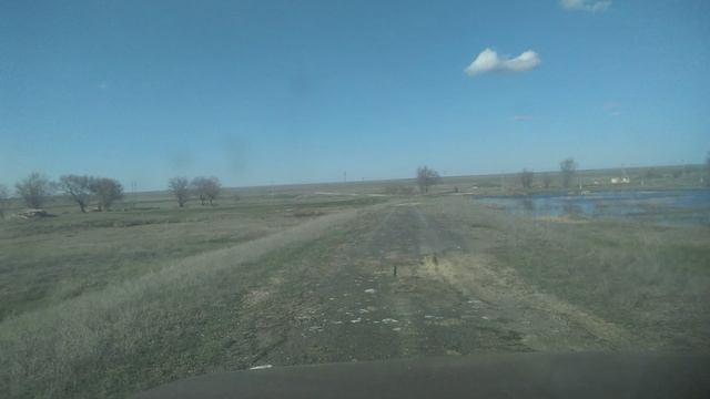 Едем в село Малаховка (Озинский район).