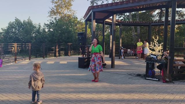 Песня "У меня твоя фамилия", исполняет Сницарева Екатерина - посвящается мужу