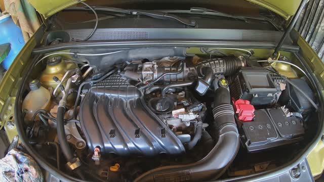 Рено Сандеро Степвей 2, ЗАМЕНА МАСЛА, двигатель Н4М, 1.6V, 113 л.с.   30.08.2025 г.