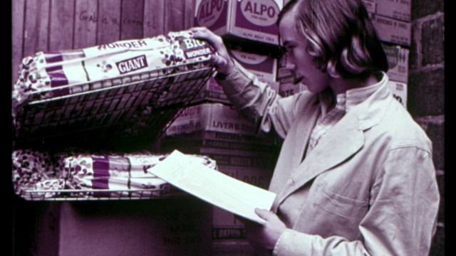 «Работа в супермаркете» (Working in a Supermarket) 1972