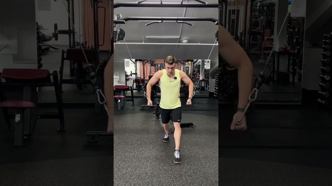 Сведение рук в кроссовере книзу