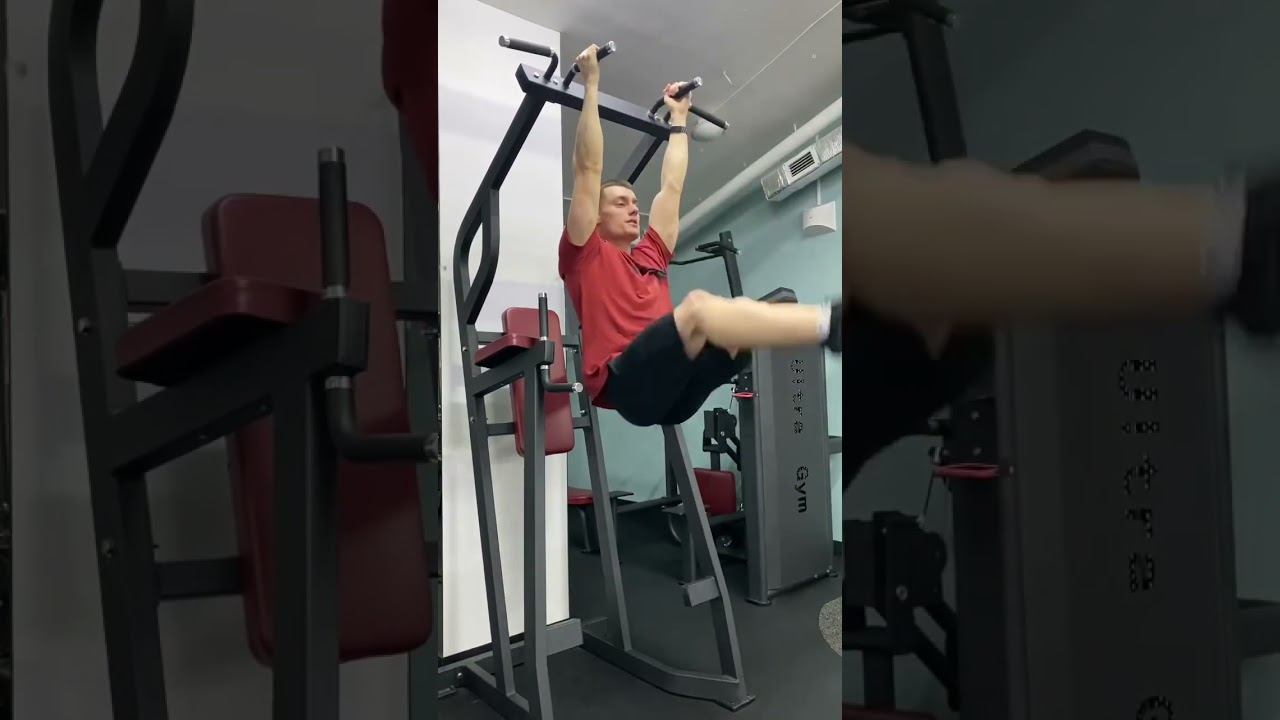 Подъемы ног в висе на перекладине