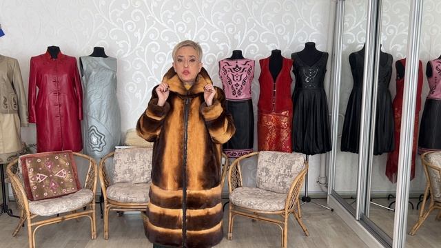 Видео № 793. 1467 - Перешив цветной норки - спрямление силуэта, удлинение. Казань - 06