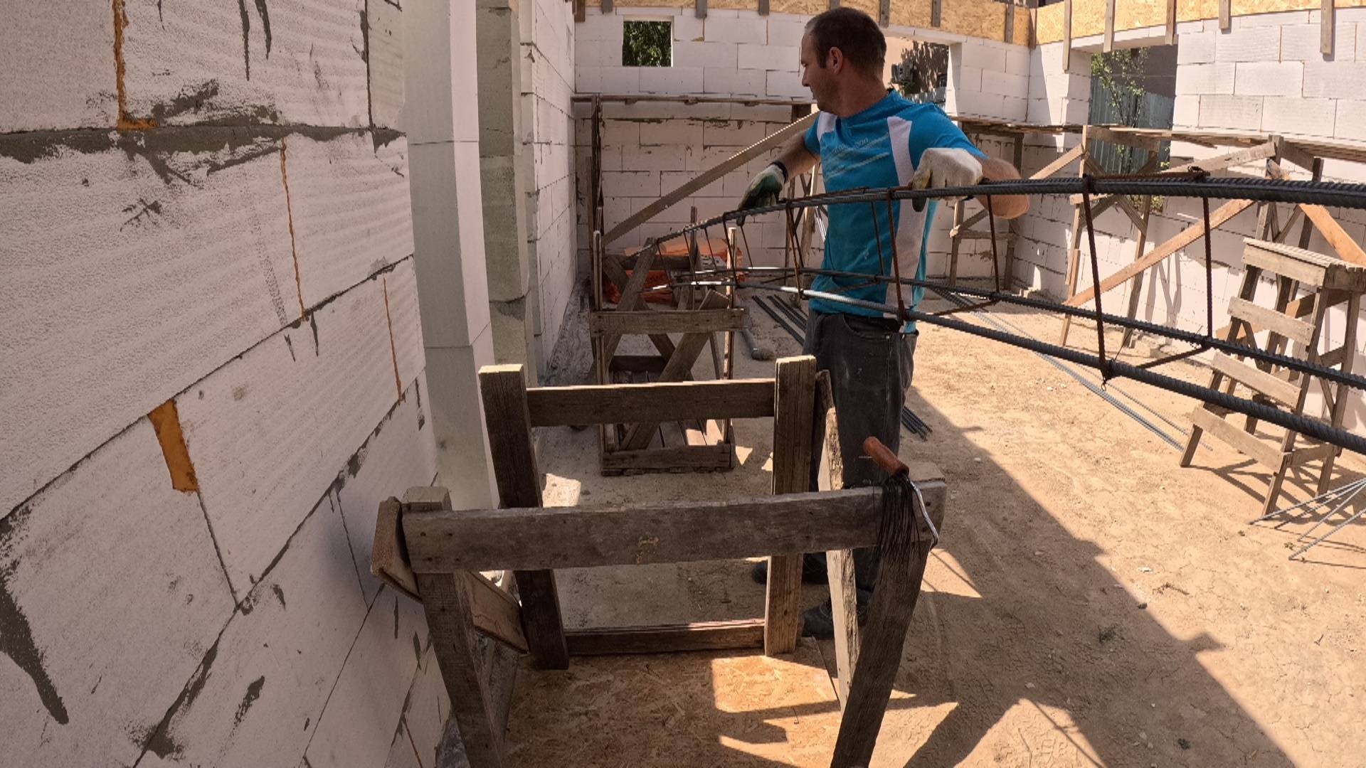 АРМОПОЯС СОБРАН, НО СЛУЧИЛОСЬ ЧП :( #стройка #армопояс #строюдом #ремонт