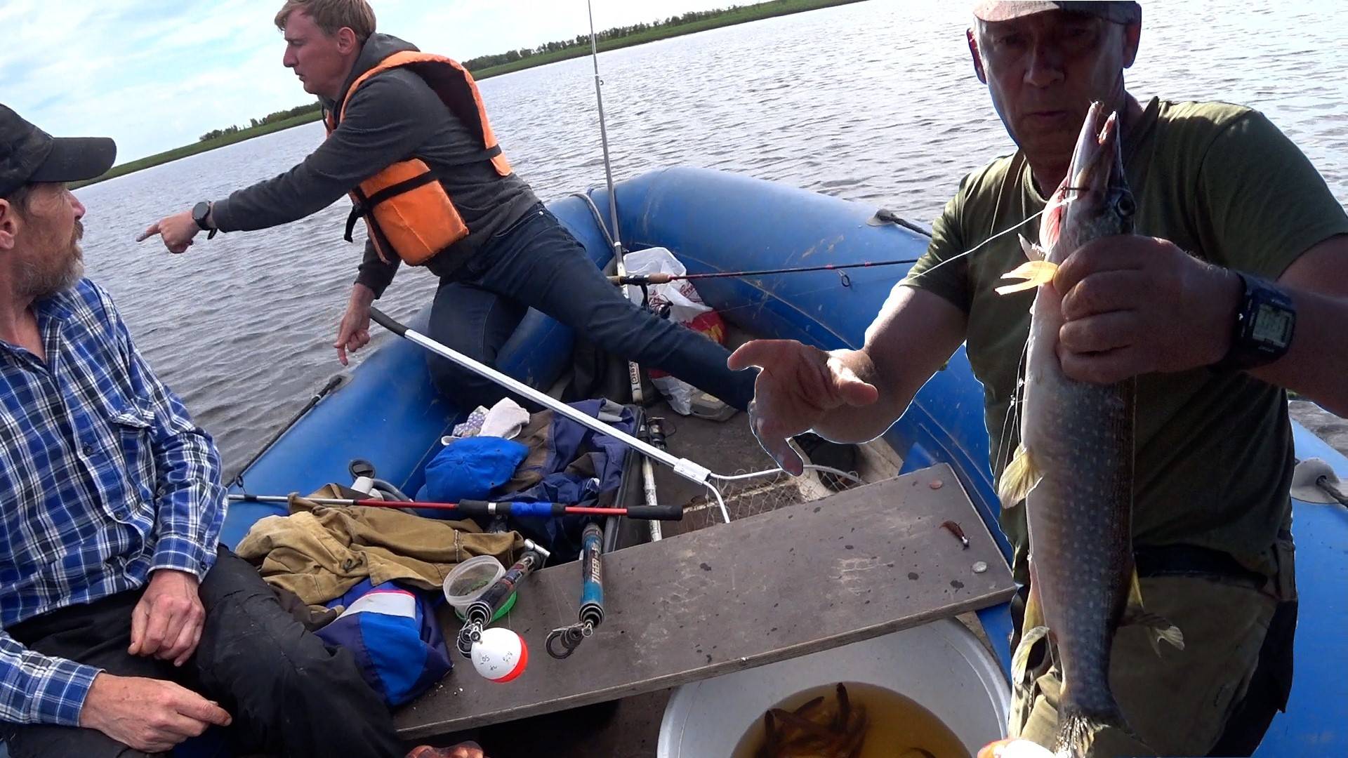 И опять НАДУБАСИЛИ щуки по быстрому!