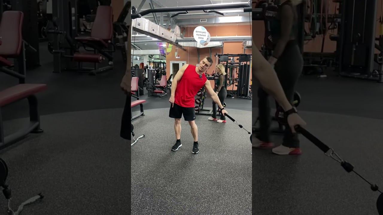 Боковые наклоны туловища с блока