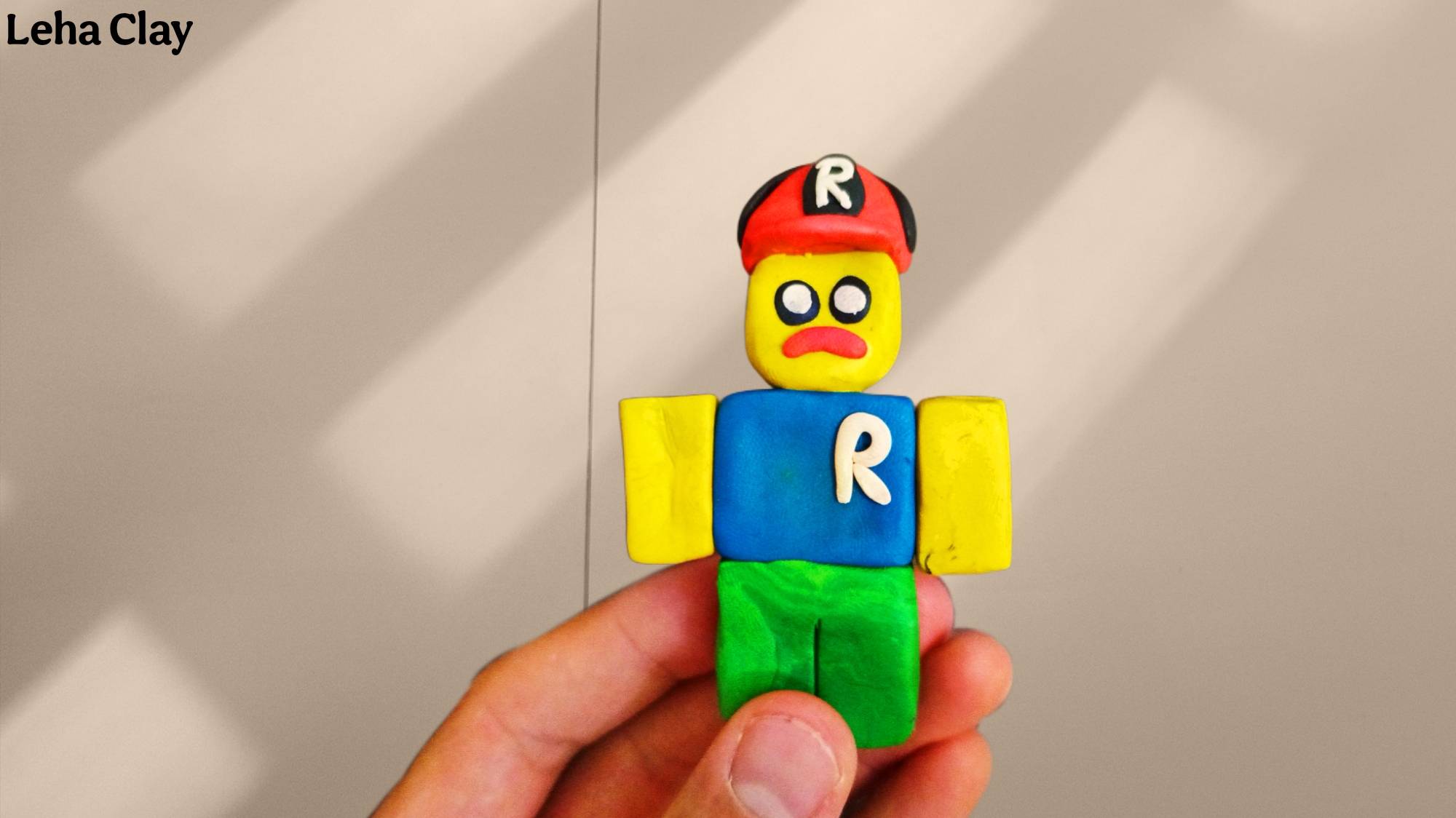 Как слепить Роблокс из пластилина часть 2 / Роблокс из пластилина / Игра Roblox из пластилина