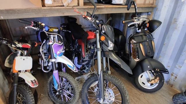 #44 MotoSecond. Сезонная текучка. Занимаюсь подшивкой крыши.