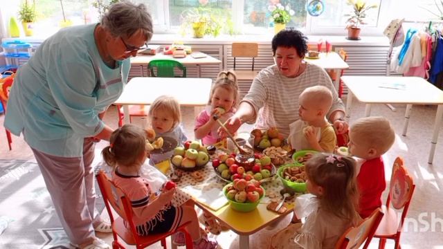 Яблочки наливные - медок сладкий (группа № 5 "Капельки", воспитатель Львова Е.П.)