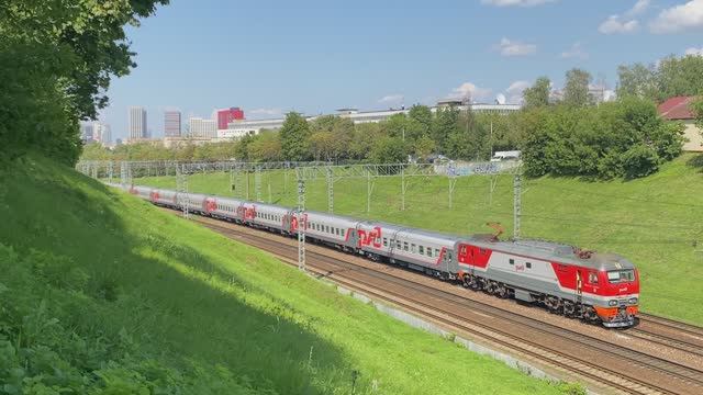 Электровоз ЭП2К-395, перегон Москва-Пассажирская-Павелецкая - Коломенское