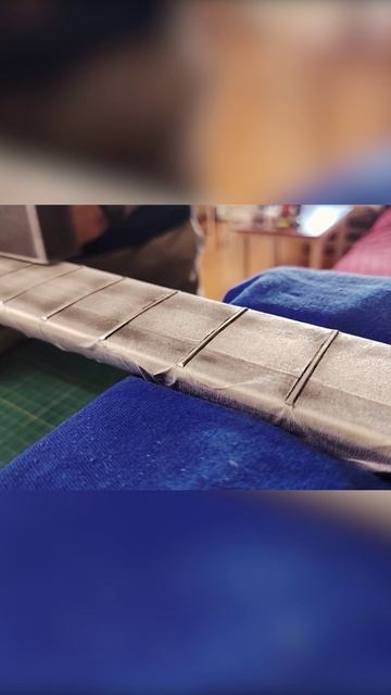 Обслуживание гитары - Solista S04010 ч3