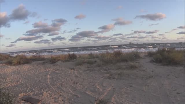 Азовское море, Голубицкая, дикий пляж.