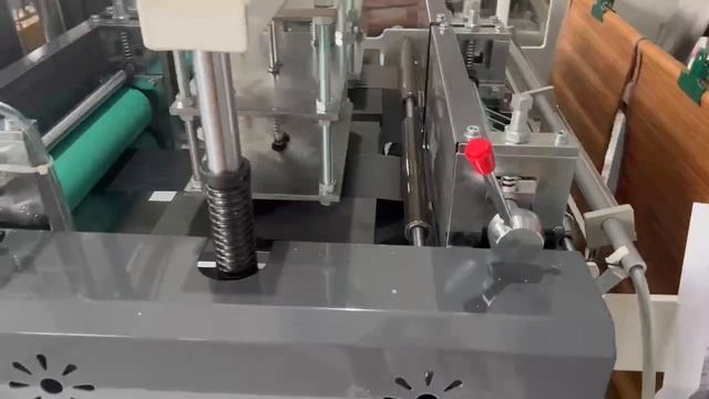 Станок для производства мусорных пакетов типа "звезда" GBDSA-200-2 (от завода-производителя №3)