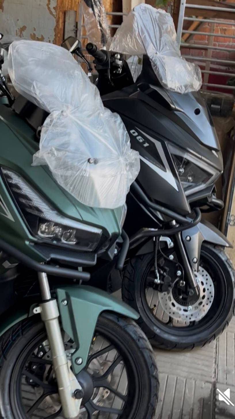 Скутер на инжекторе модель 061 и 062 погнали!