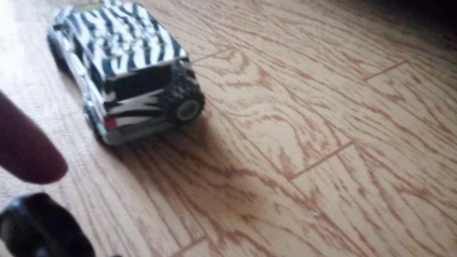 Мультик ВСТРЕЧА С АГРЕССИВНЫМ СЛОНОМ. Очень интересный мультфильм.