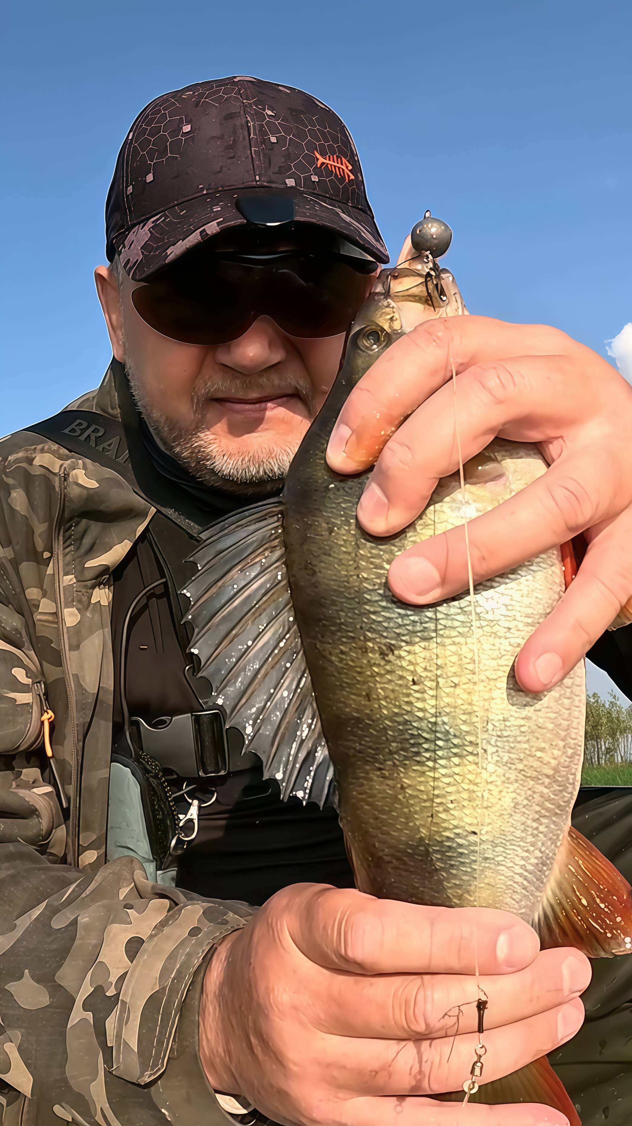 Окунь на джиг!