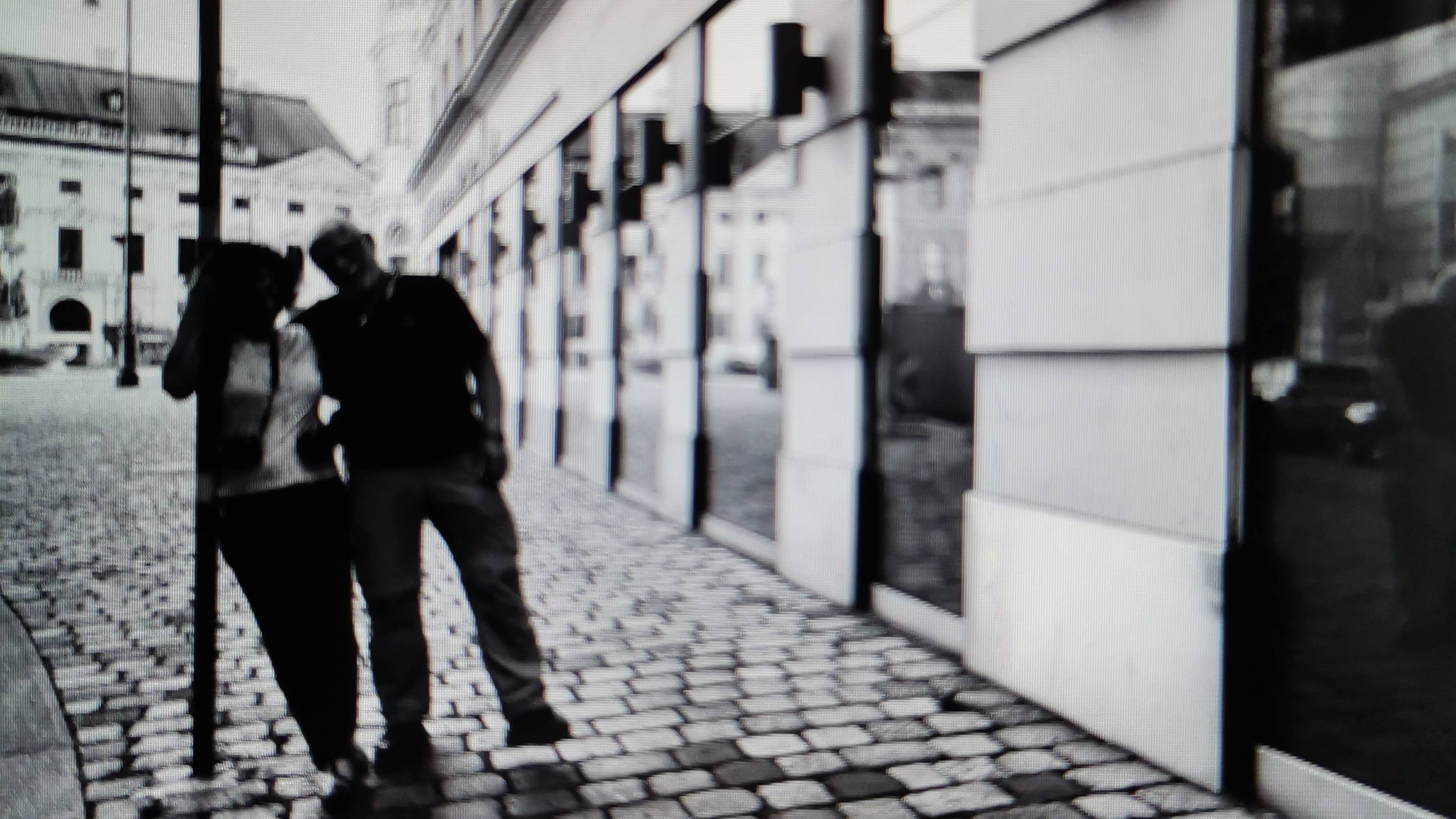 Улица ты, брат, пьяна