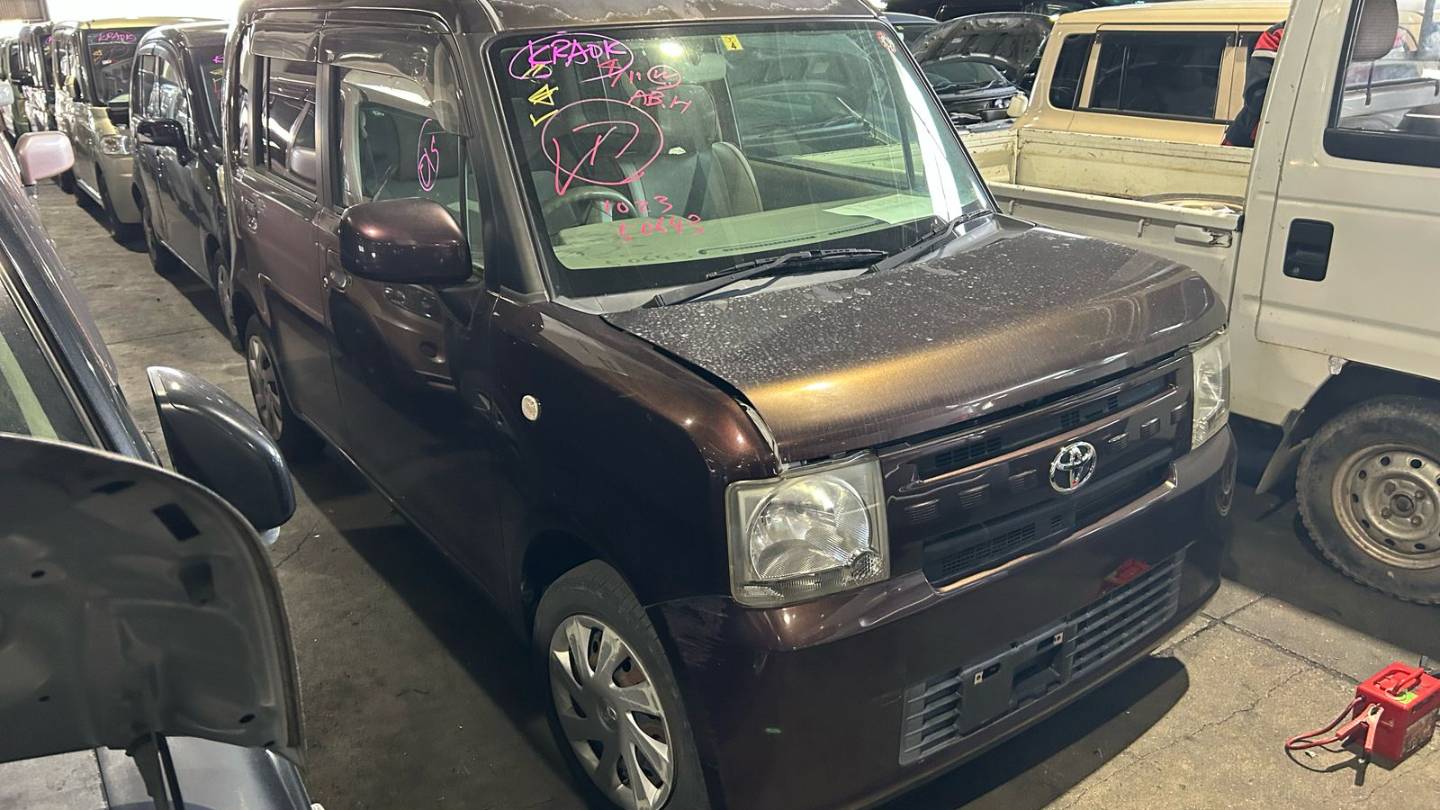 NT-551 TOYOTA PIXIS L575A-0001901 KF-VE2 CVT (ODO 75 290km)