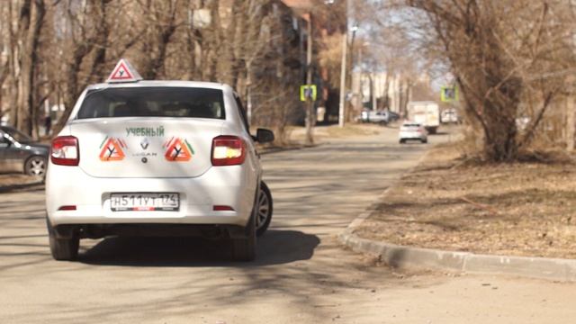 Разворот с использованием прилегающей территории | Автошкола Перспектива