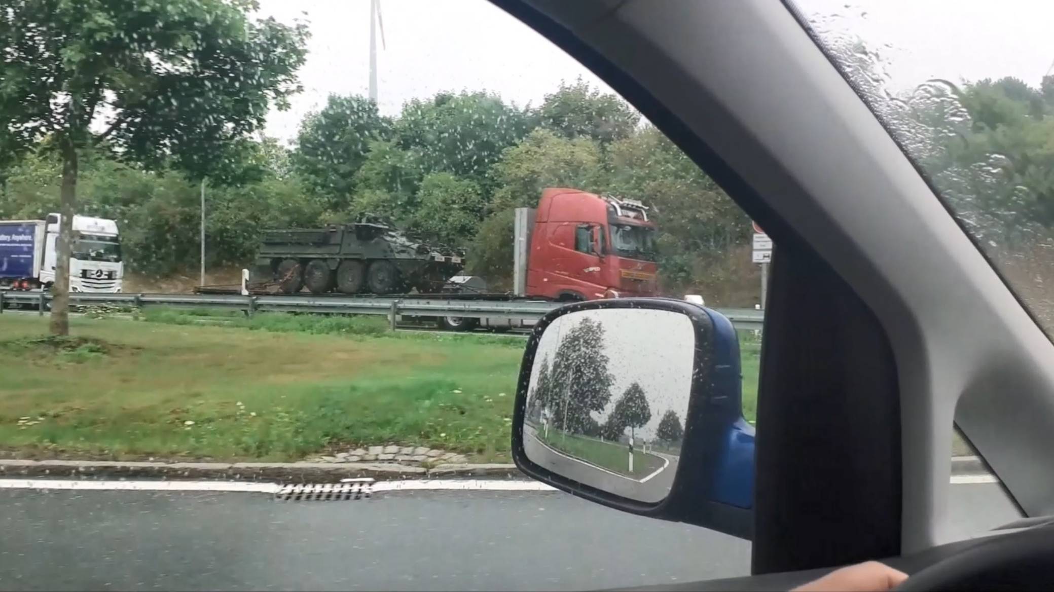 Поездка в Россию, плюсы и минусы .